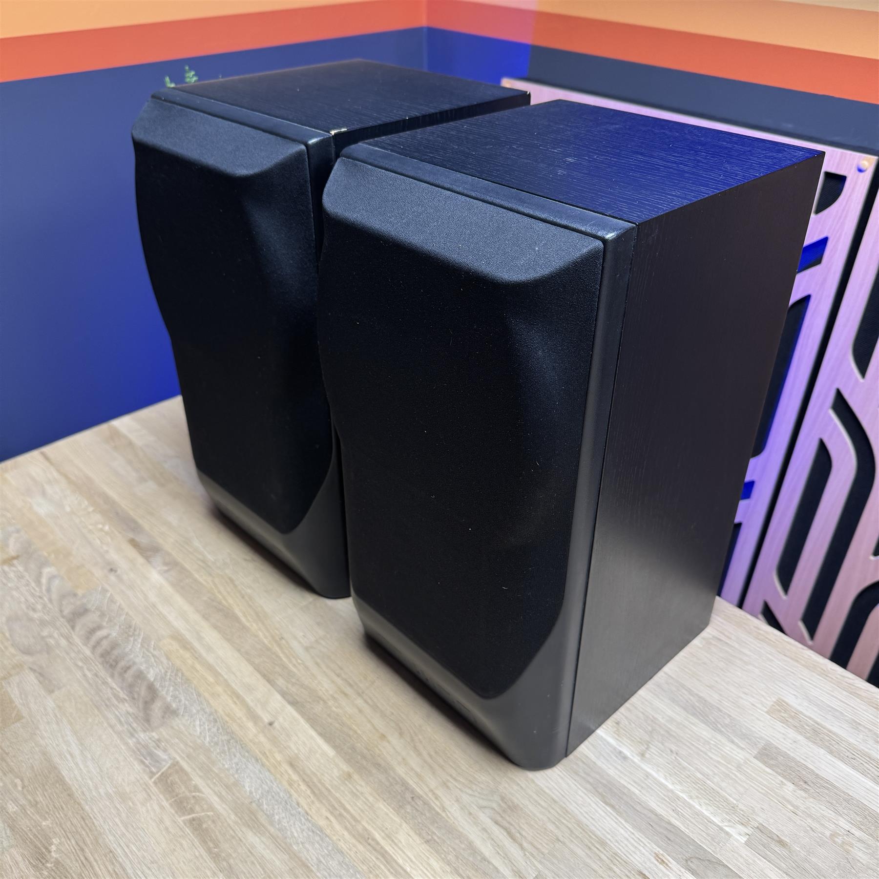 Mission 730 2 Way 73 Series Book Shelf Loudspeakers (Pair) – Why Buy New